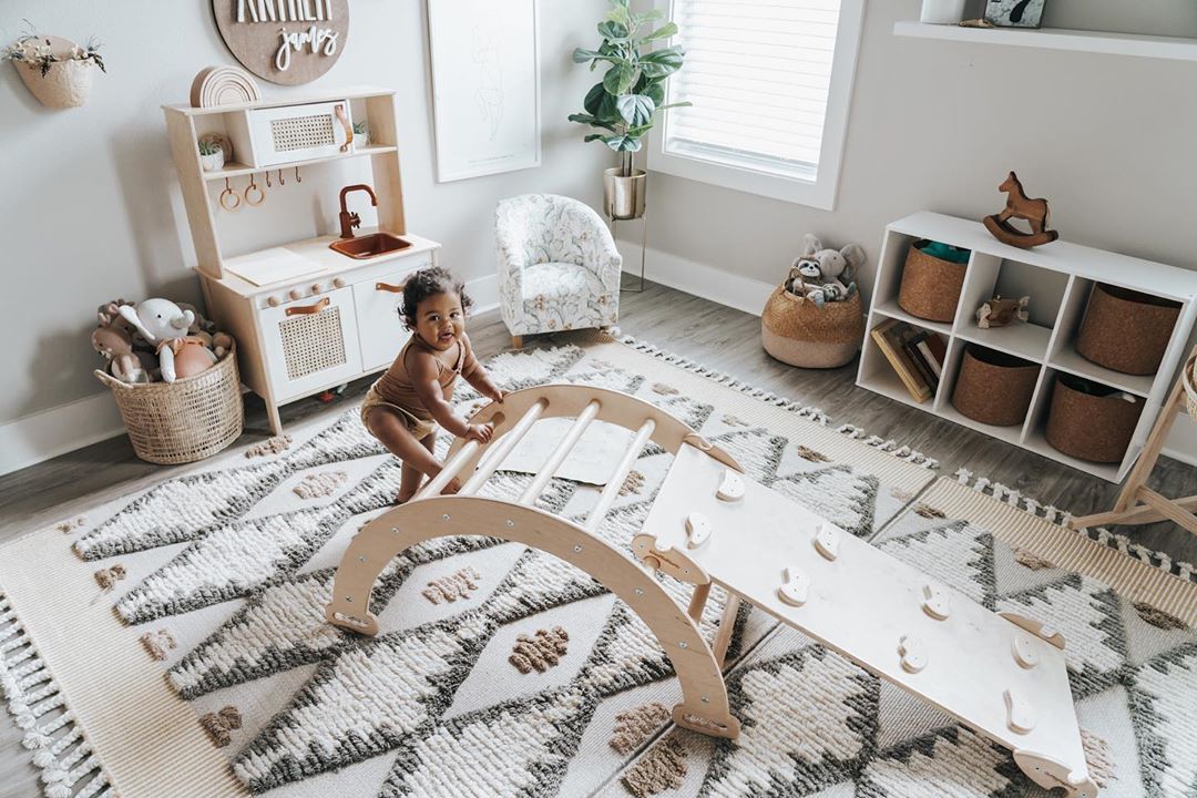 The #1 Selling Handmade Pikler Triangle – Montessori Climber™